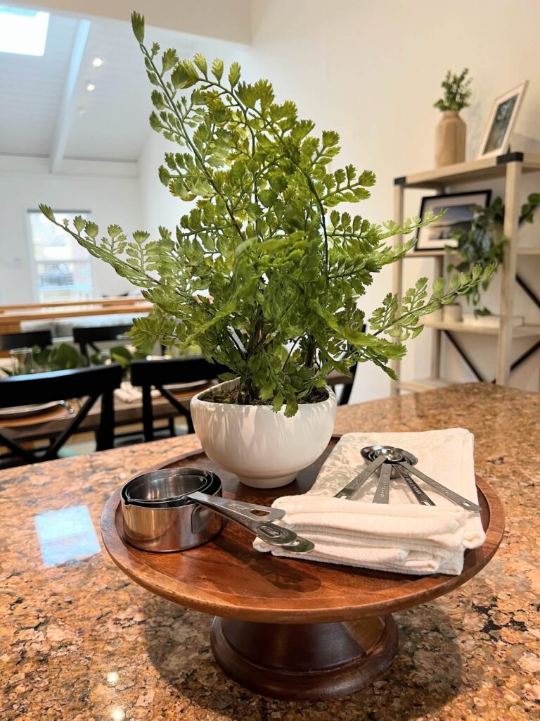 Airbnb Checklist: 15+ Items to Stock in Your Airbnb Kitchen